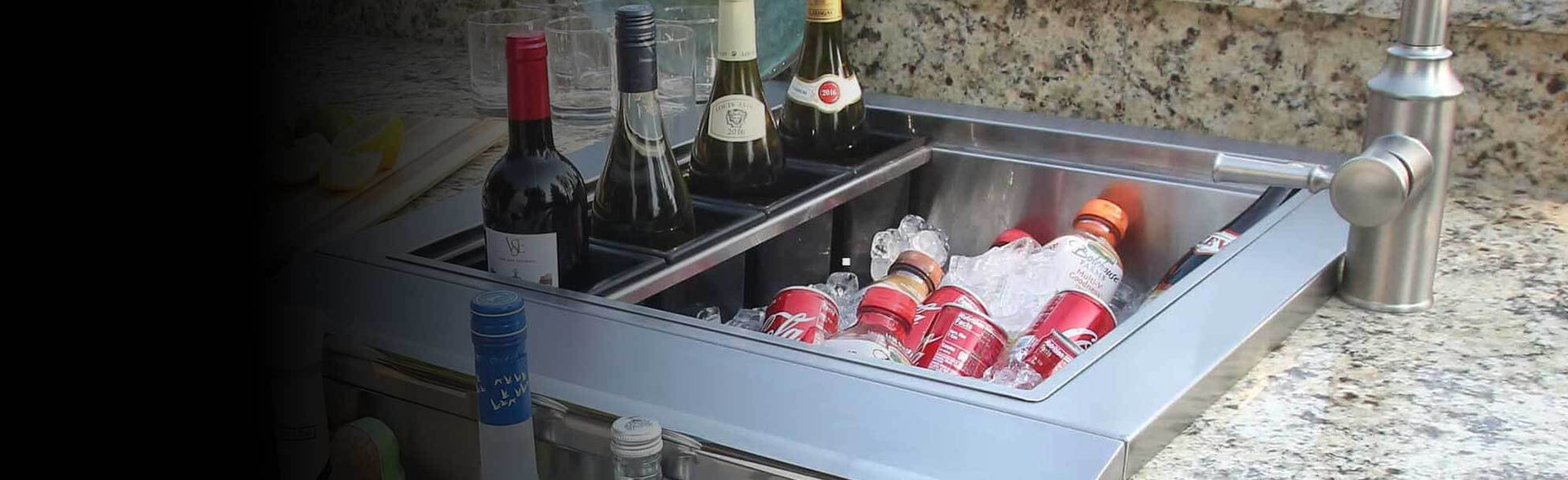 Outdoor Beverage Centers | Bars & Sinks