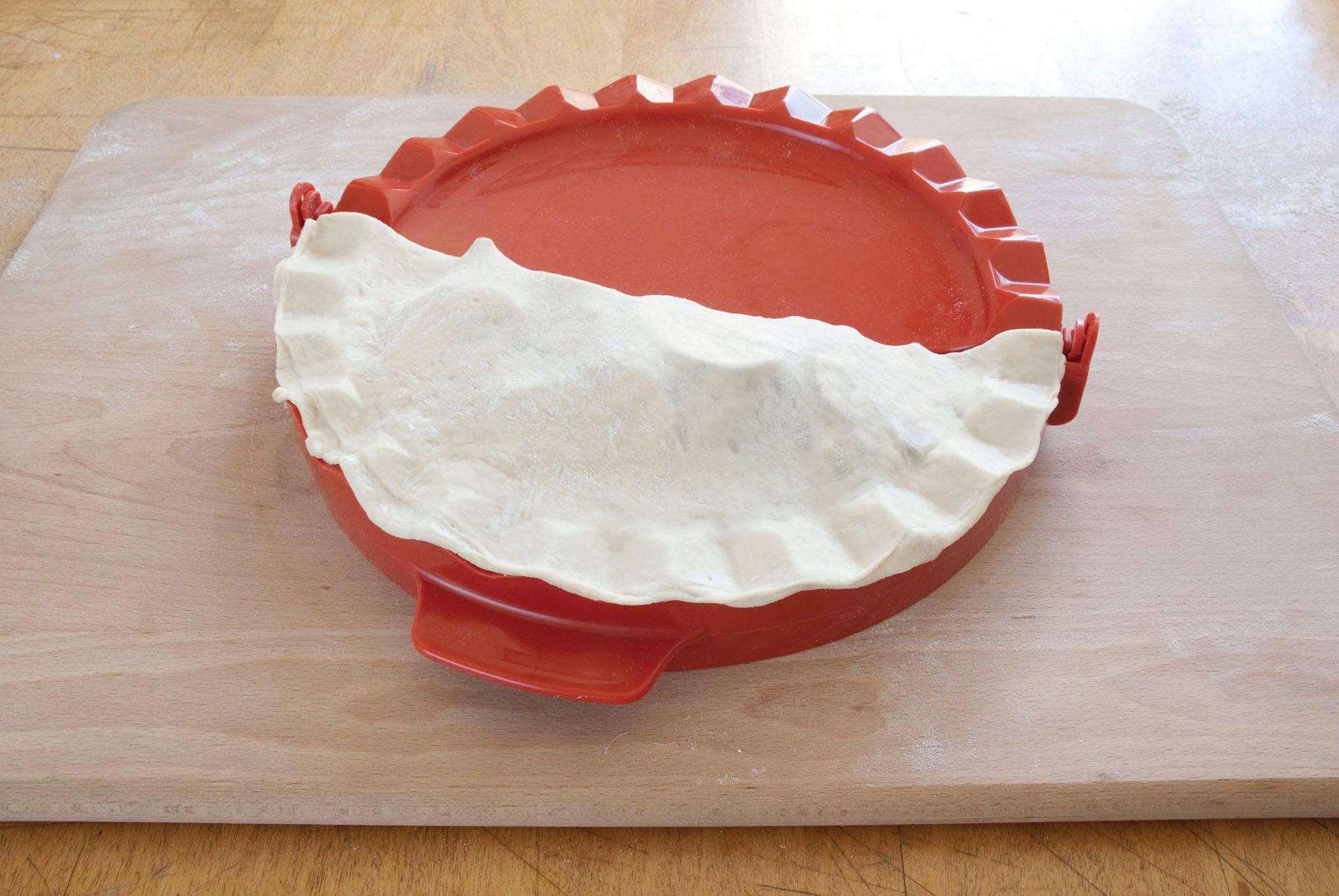 Charcoal Companion Large Calzone Press