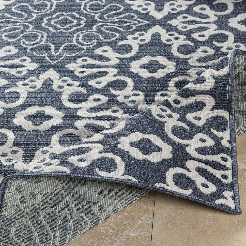 Surya 5x7 Alfresco Charcoal & White Outdoor Rug